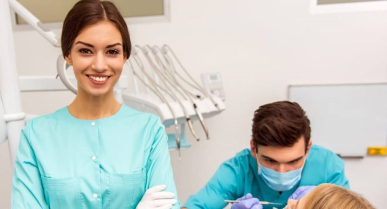 Dental Assistant Classes – Find Out The Best Campuses With Dental ...