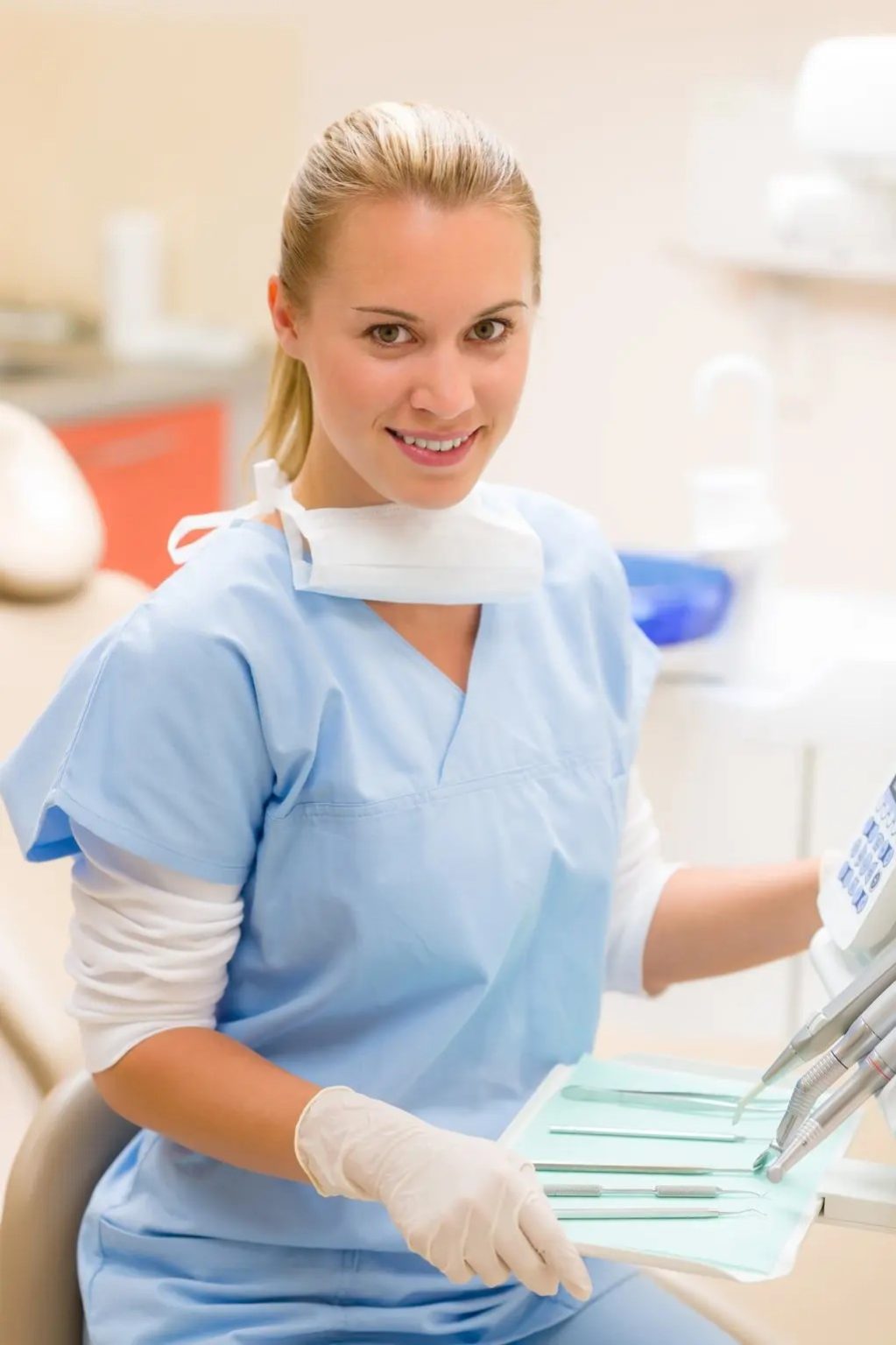 Ultimate Guide to Becoming an EFDA Dental Assistant: Skills ...